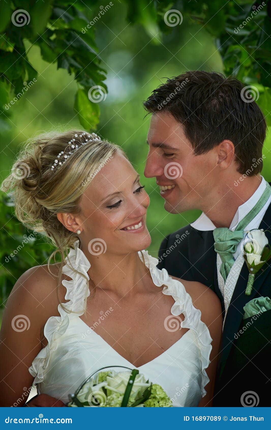 Smiling wedding couple stock image. Image of handsome - 16897089