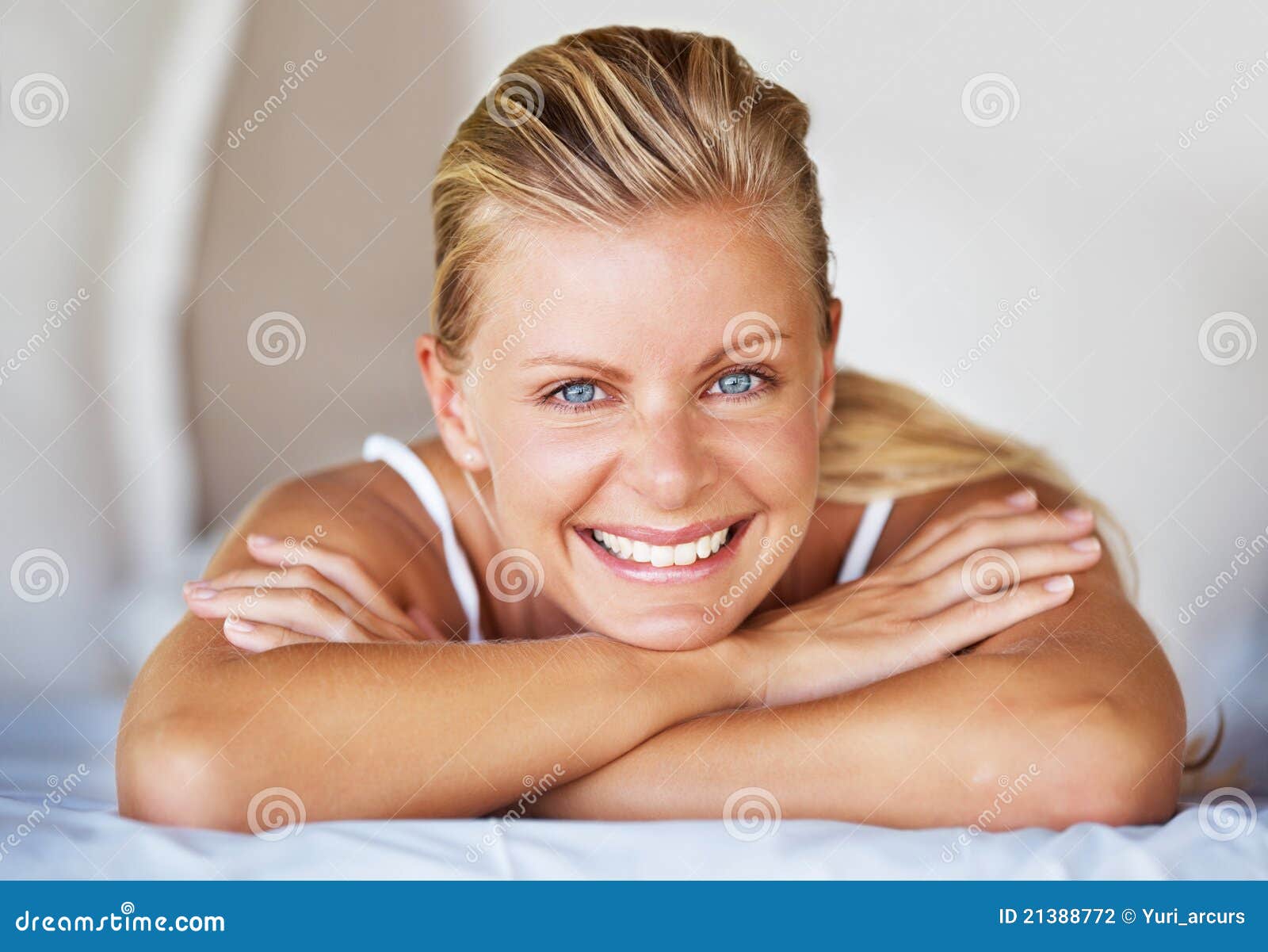 Smiling woman in bed stock photo. Image of fresh, lovely - 21388772