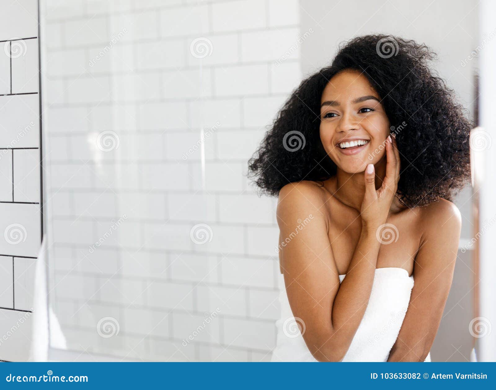 Smiling Woman Observing Her Face in Mirror Stock Photo - Image of ...