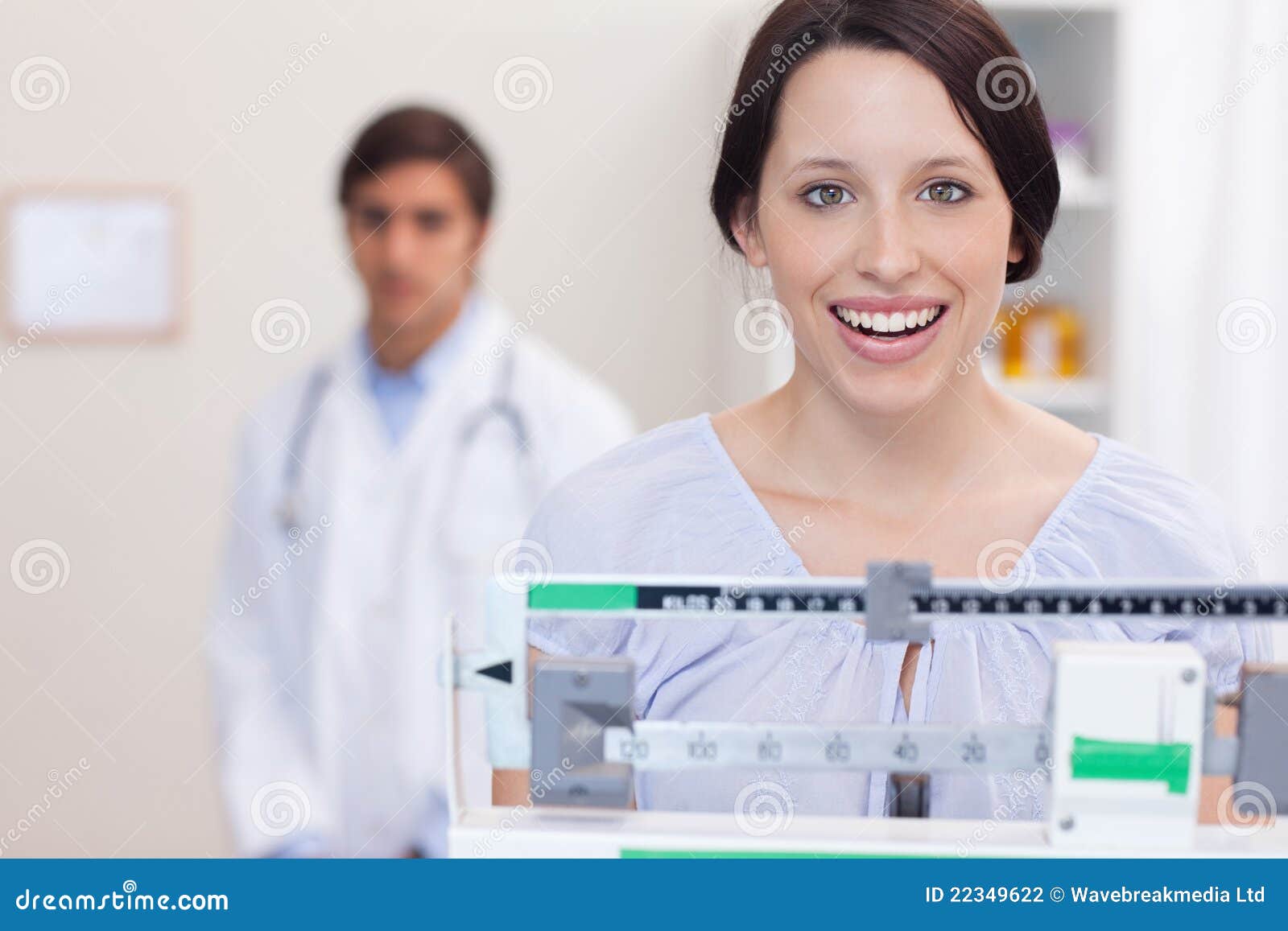 Smiling woman on the scale stock photo. Image of fitness - 22349622