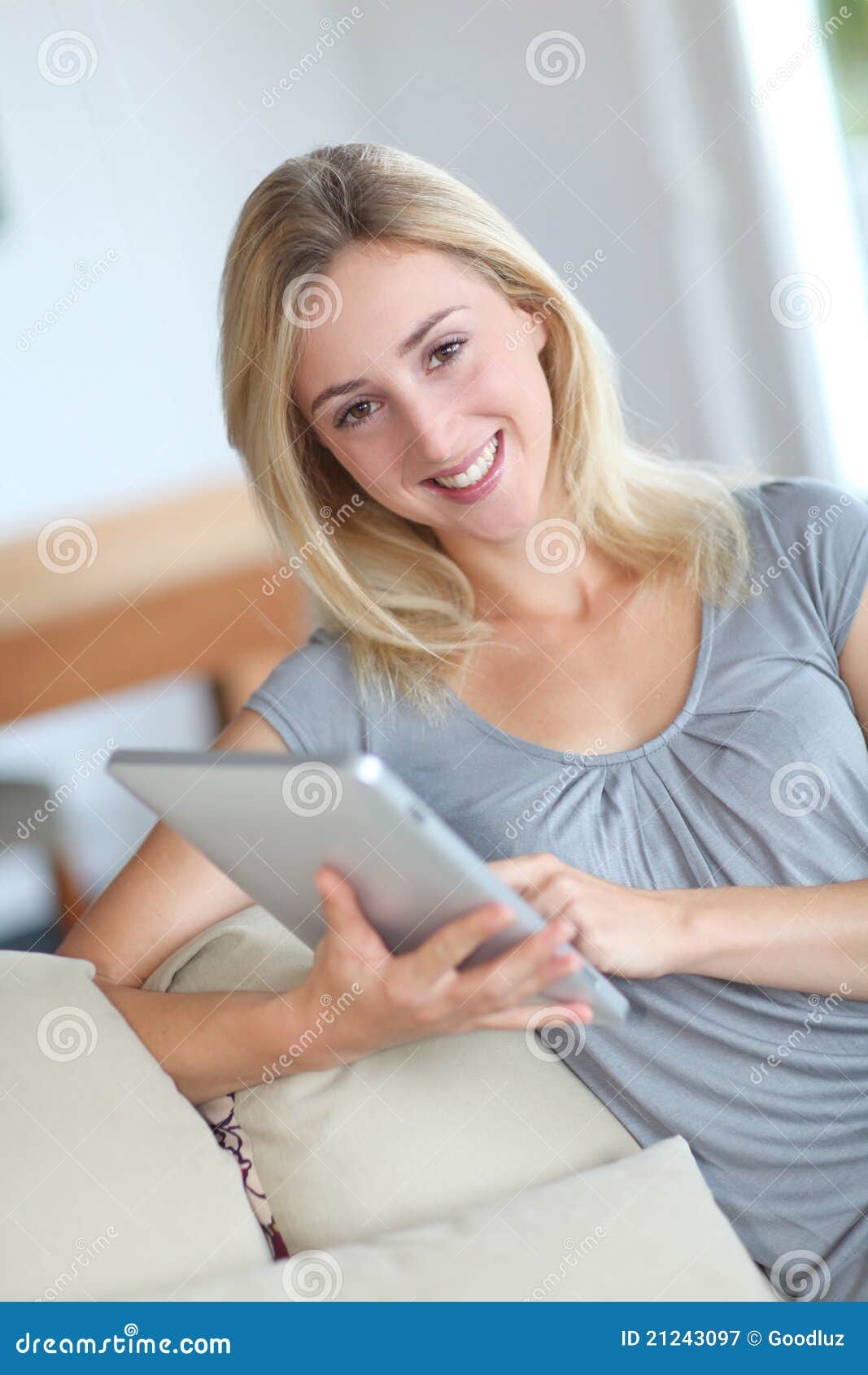 Smiling woman with tablet stock image. Image of screen - 21243097
