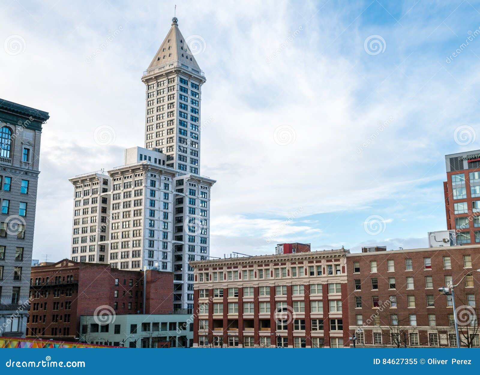 Smith Tower editorial image. Image of landmark, historic - 84627355