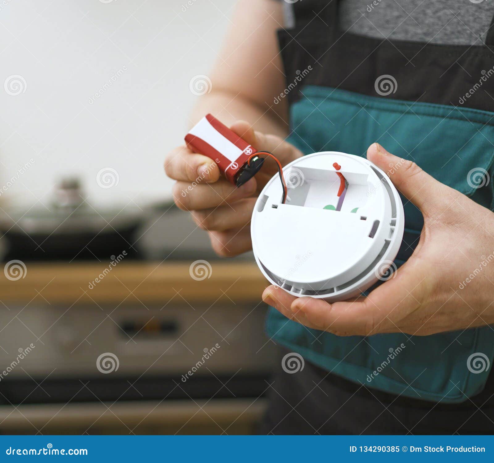 Smoke detector. stock image. Image of check, alert, prevent - 134290385