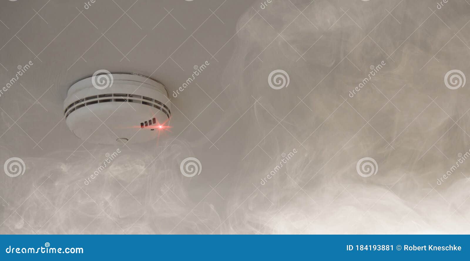 Smoke Detector Reports Smoke and Fire As a Fire Protection Concept ...