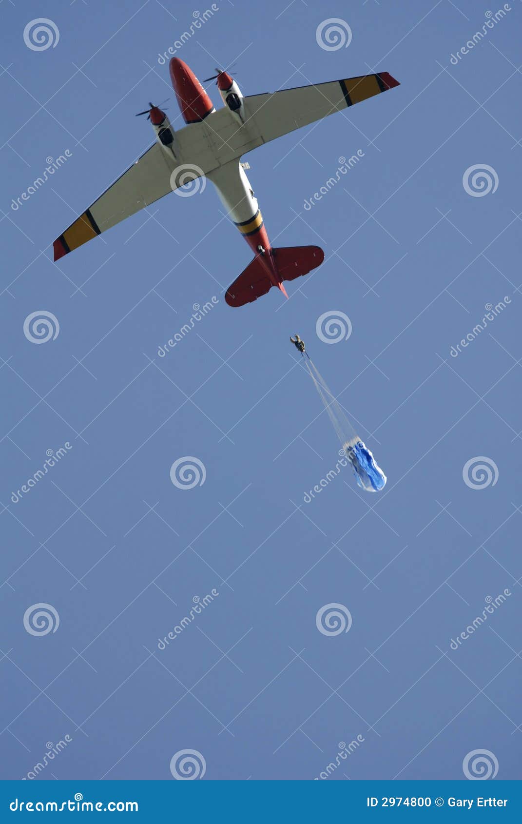 Smoke Jumper Exiting the Plane Stock Photo - Image of airplane, forest ...