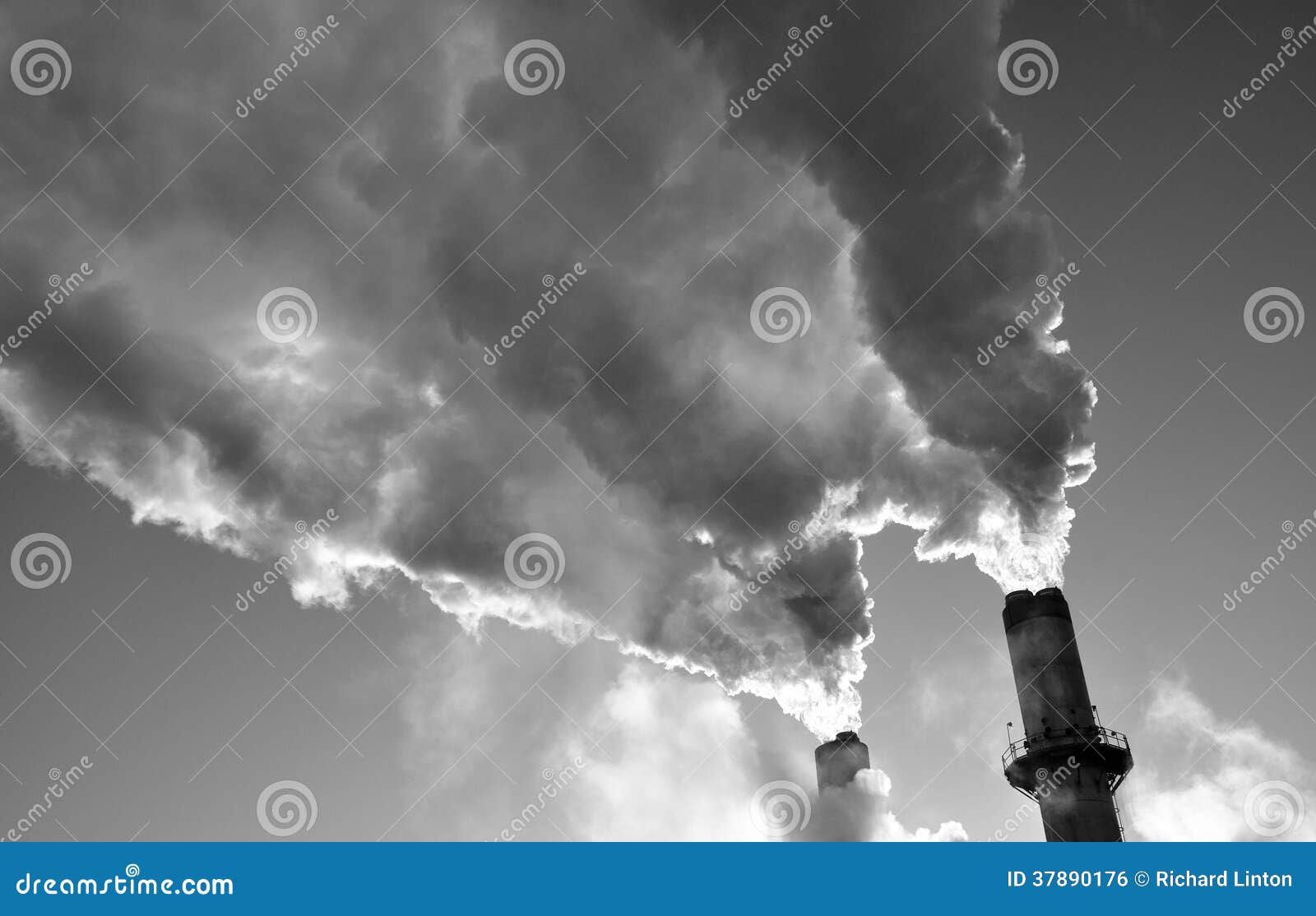 Smoke stacks cold morning stock photo. Image of wisconsin - 37890176