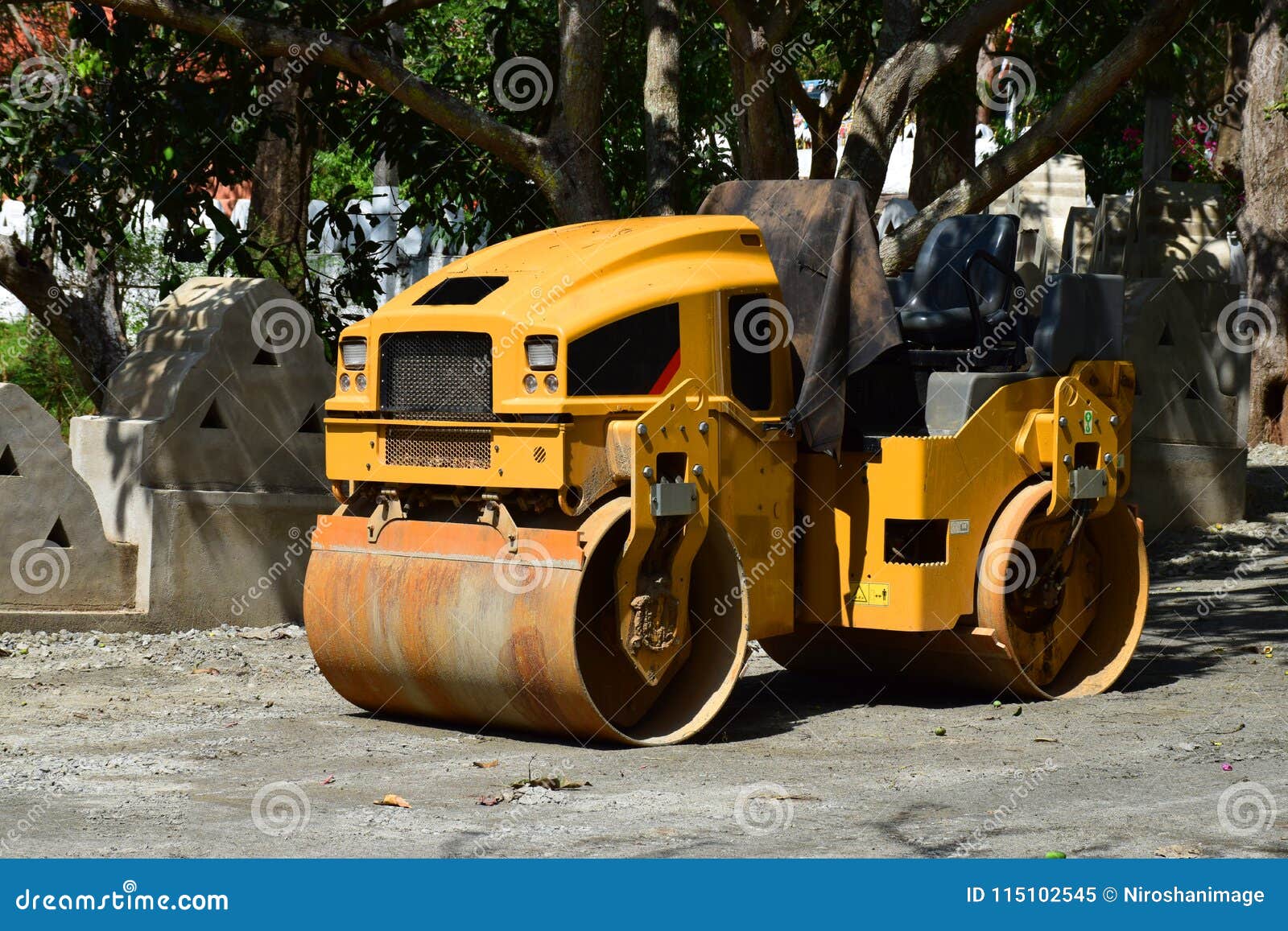 Smooth Drum Roller stock image. Image of rock, look - 115102545