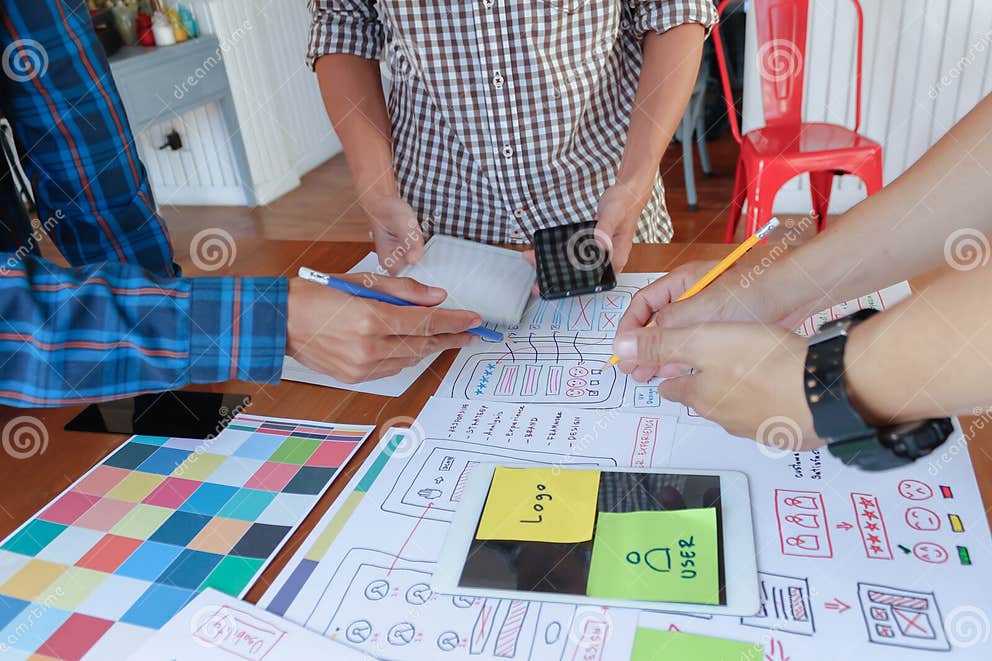 Smooth Focus, Group of Web Designers are Working Together To Develop ...