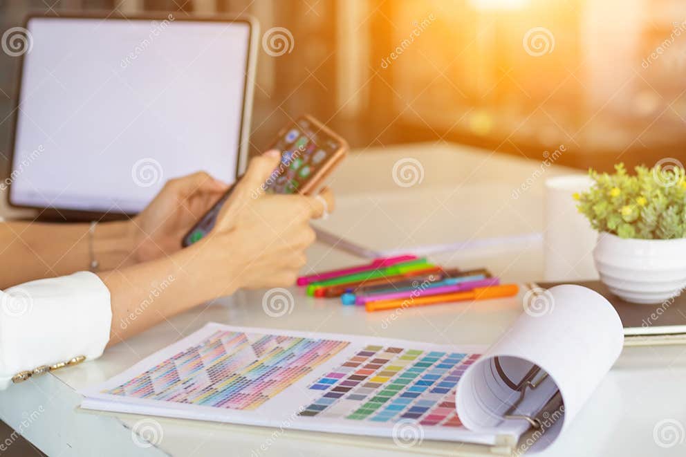 Smooth Focus, Group of Web Designers are Working Together To Develop ...