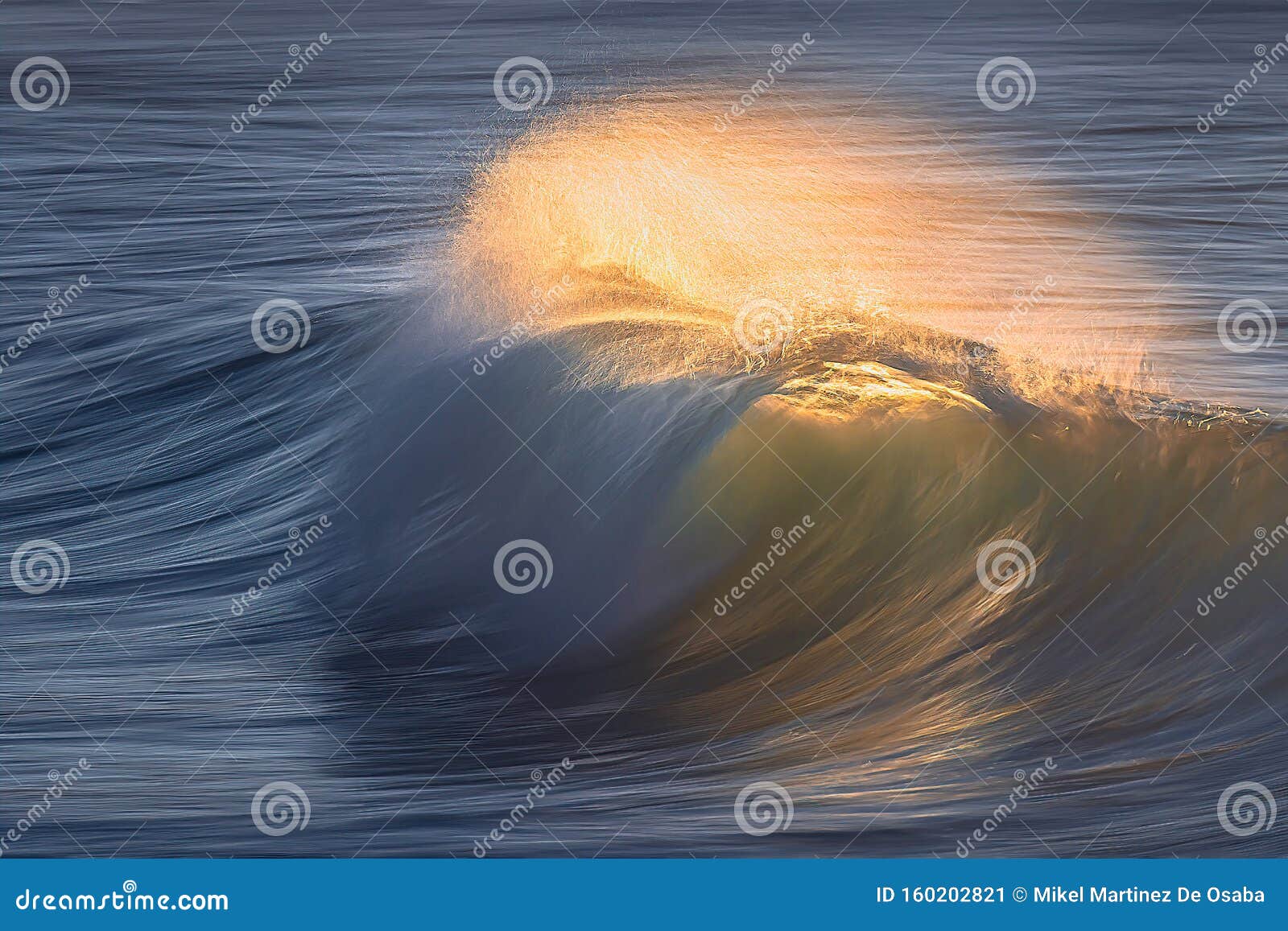Smooth wave breaking stock image. Image of scene, dreamy - 160202821