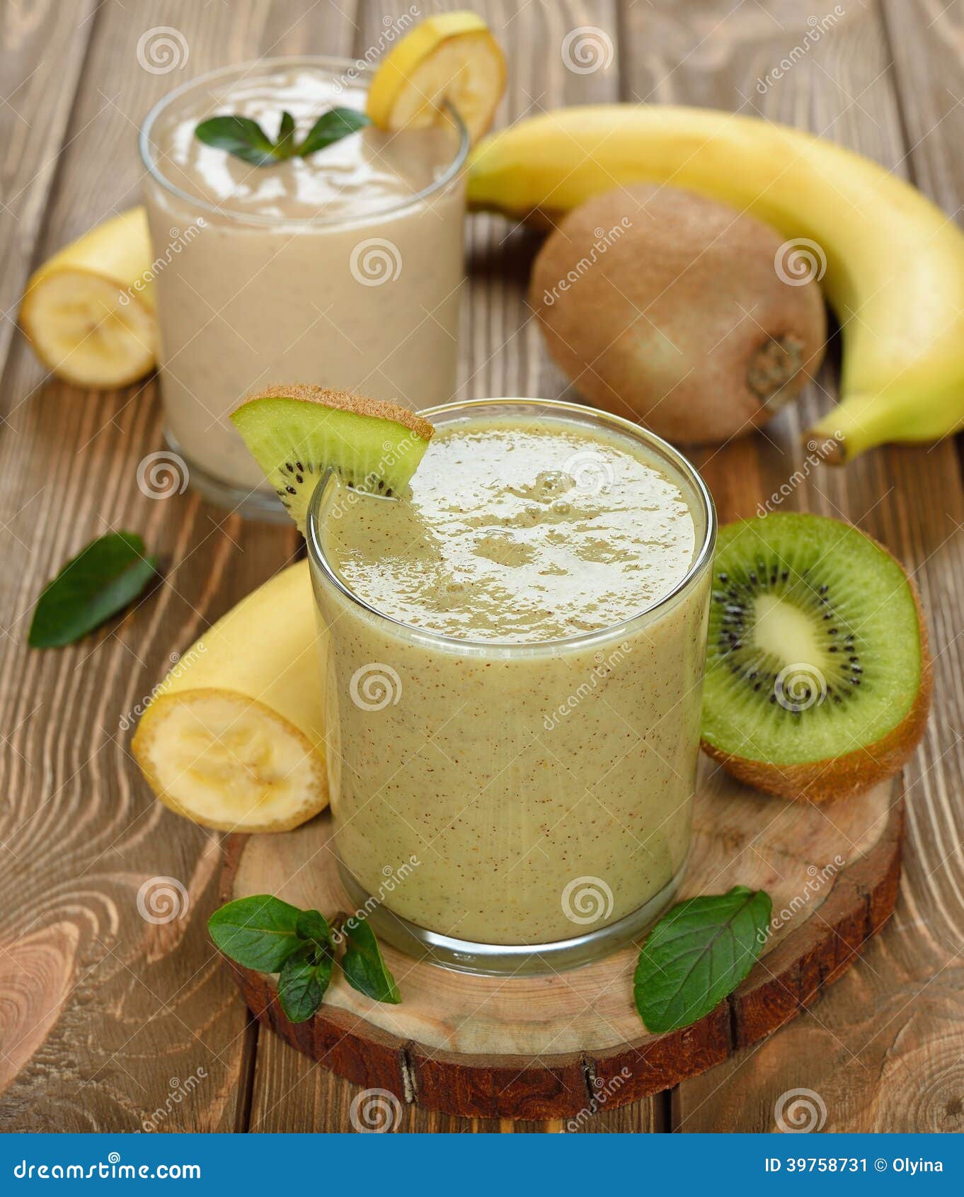 Smoothies imagen de archivo. Imagen de dieta, vegano - 39758731
