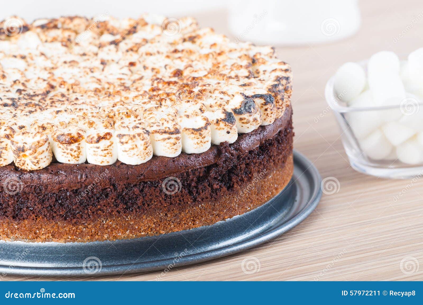 Smores cake stock image. Image of marshmallow, confectionery - 57972211