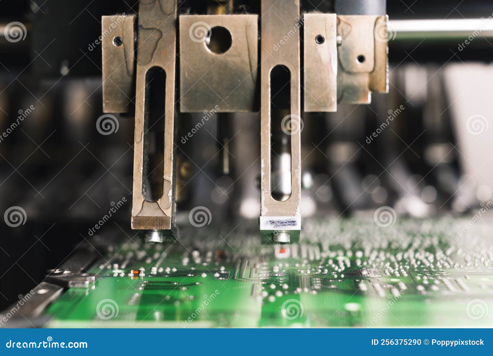 SMT Surface-mount Technology Process of Mounting Electrical Components ...
