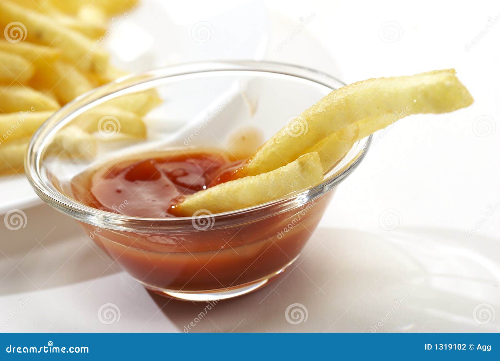 Snabbmat arkivfoto. Bild av stekt, lunch, platta, fett - 1319102