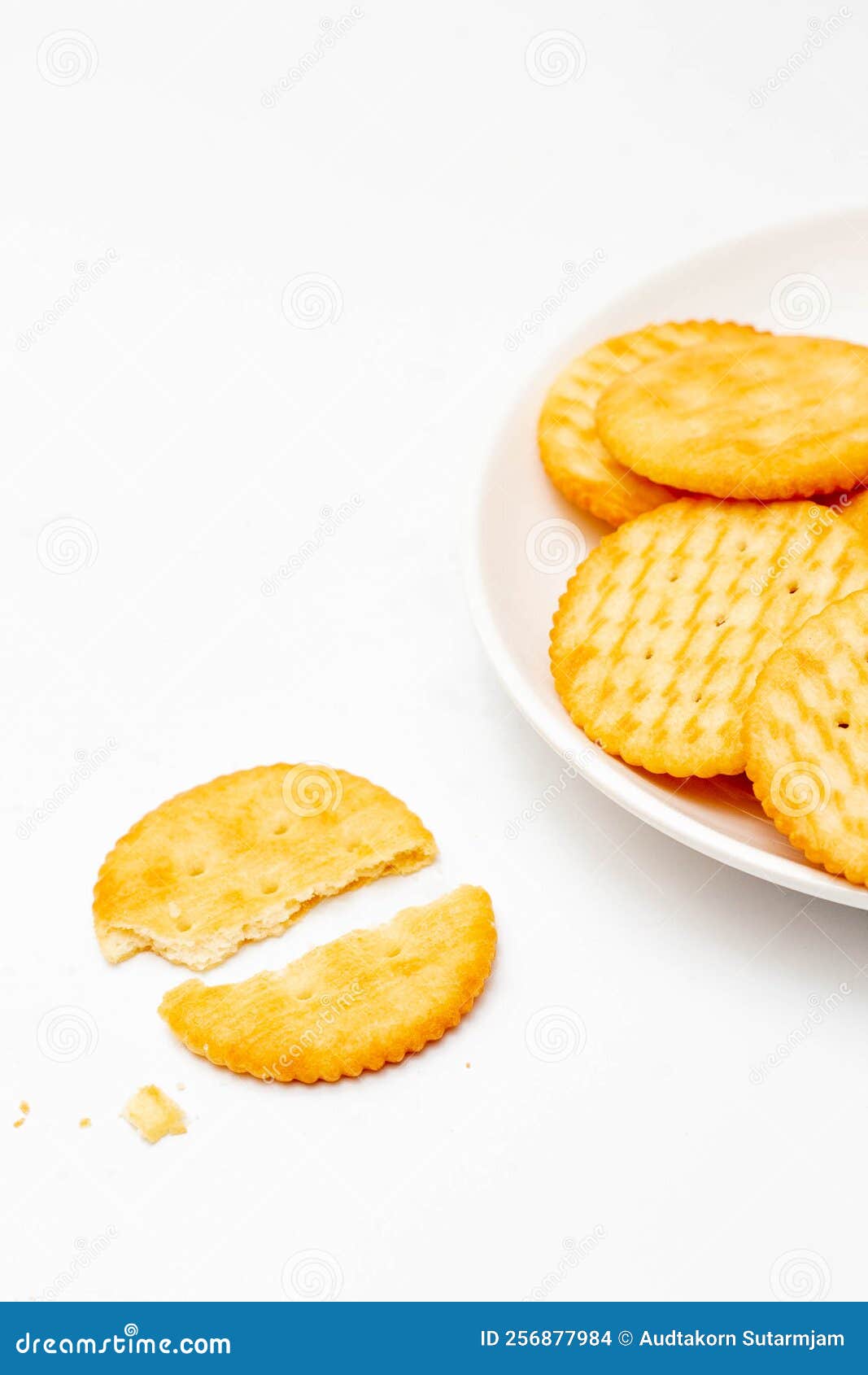 Snack Concept, Salty Crackers or Biscuits in a Plate with Cracker Scrap ...