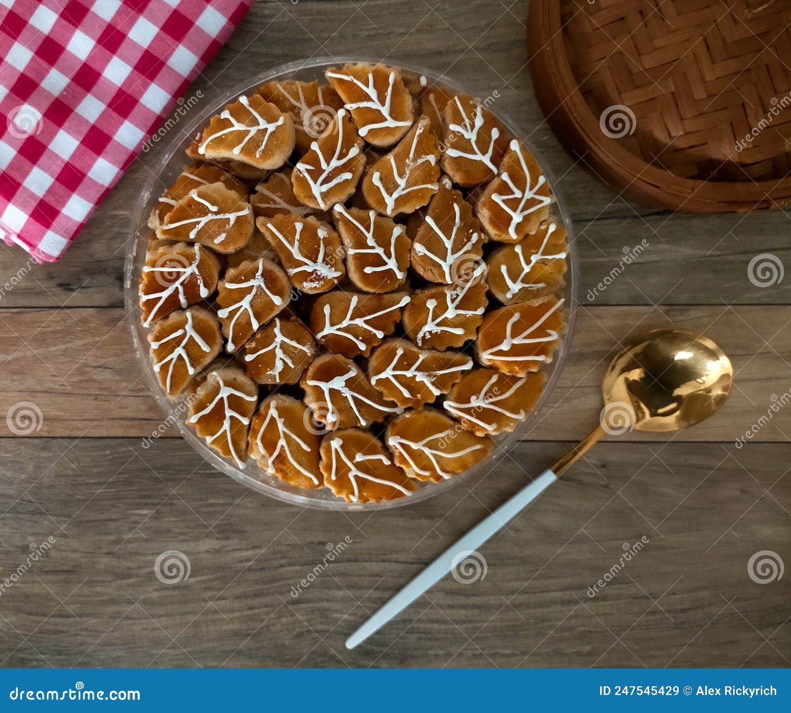 Snack in the Plastic Container and Spoon Stock Image - Image of carving ...