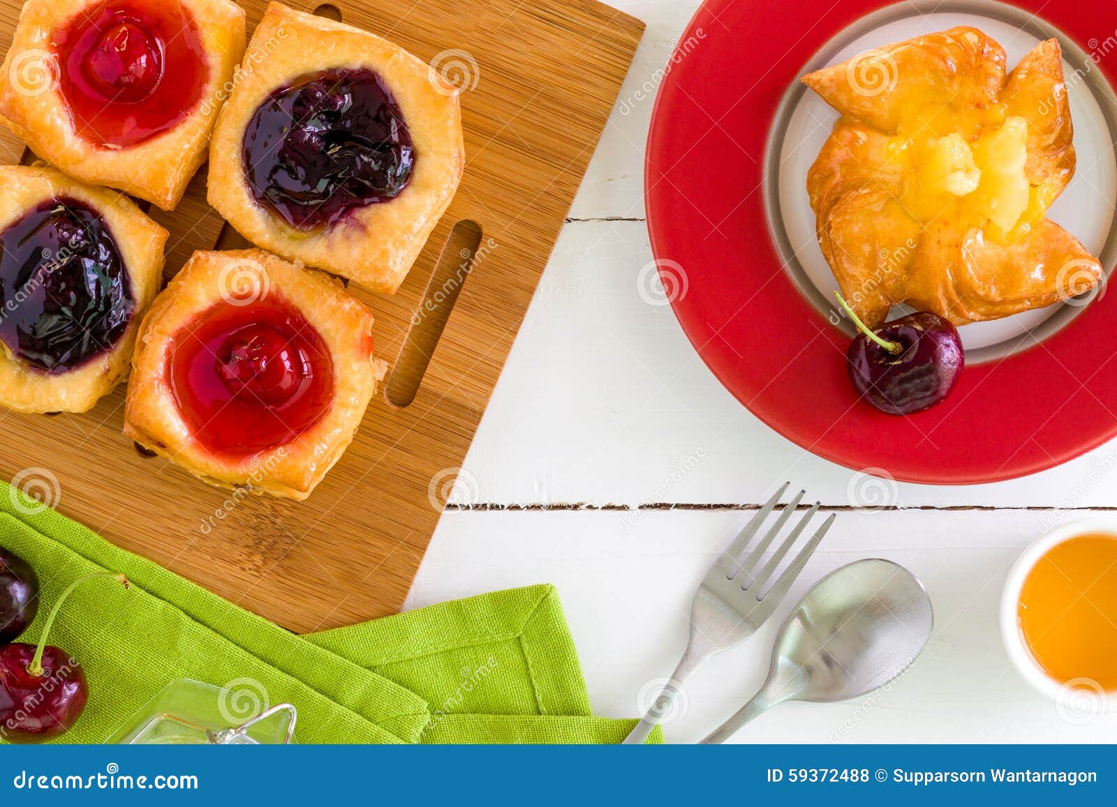 Snack for Tea Background / Snack for Tea / Fruit Pastry Snack for Tea ...