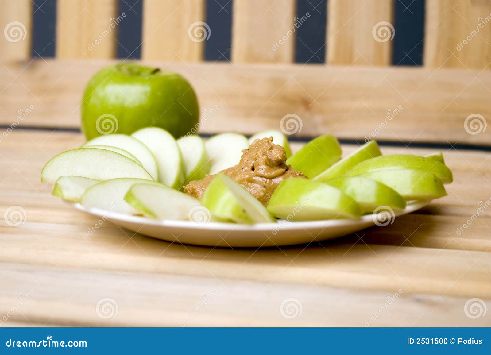 Snack Time Picture. Image: 2531500