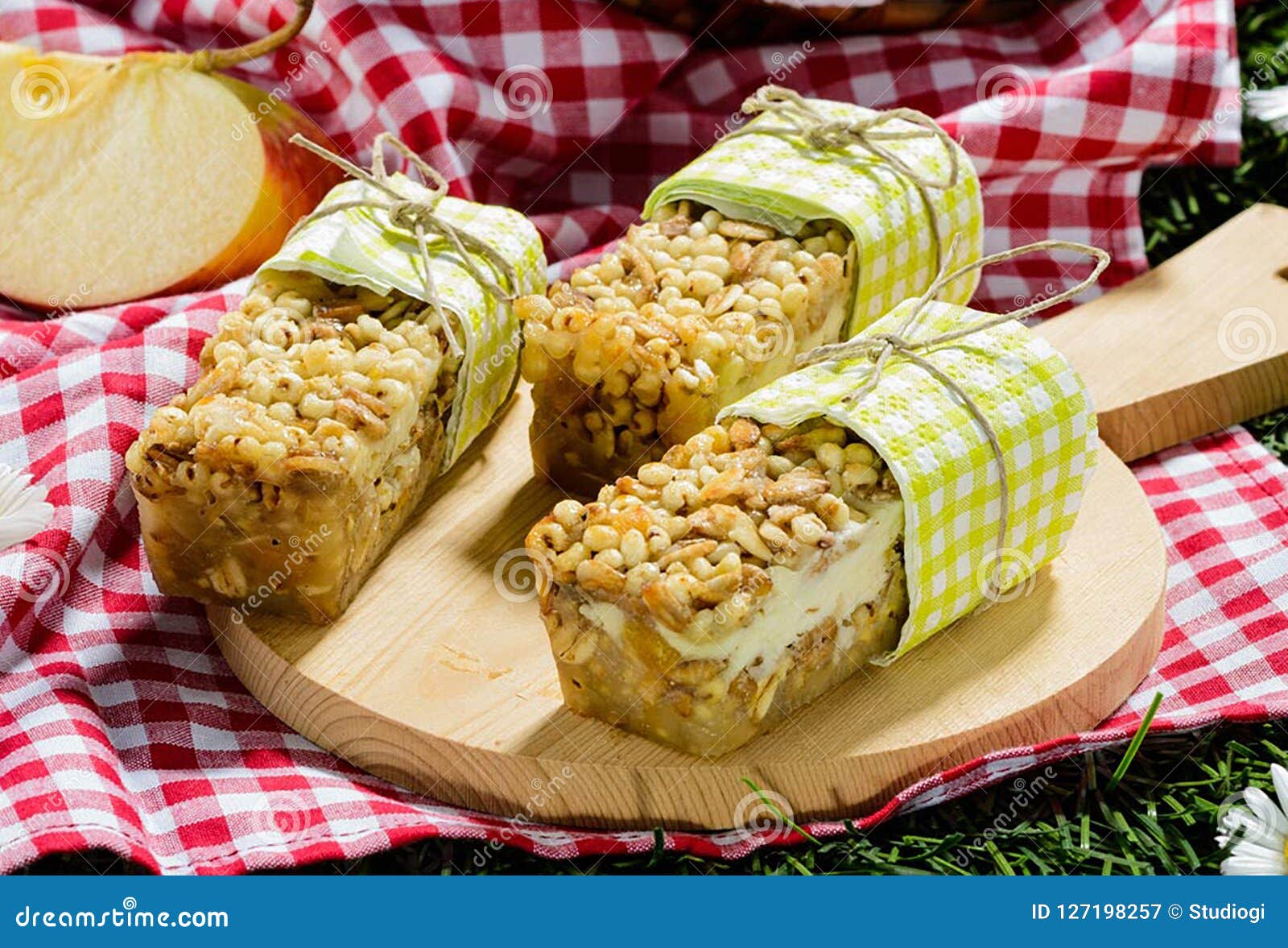 Snacks with Cereals, Cheese and Apples Stock Image - Image of setting ...