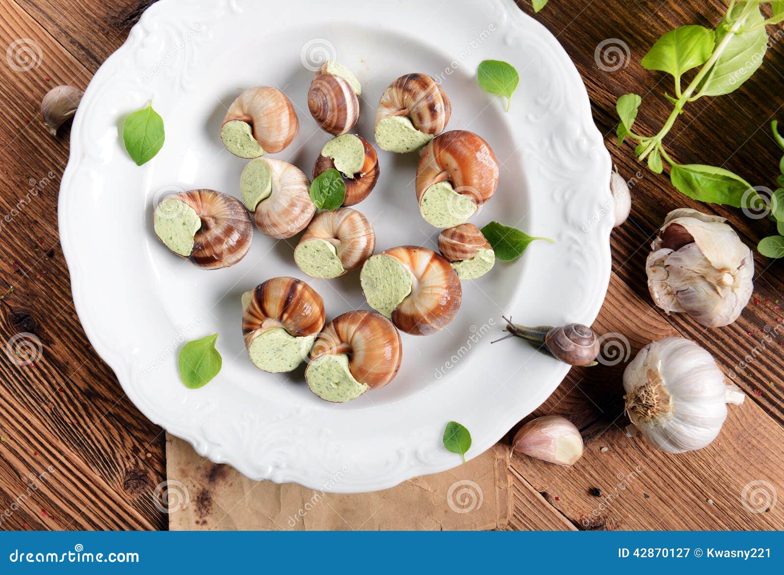 Snails with garlic butter stock image. Image of food - 42870127