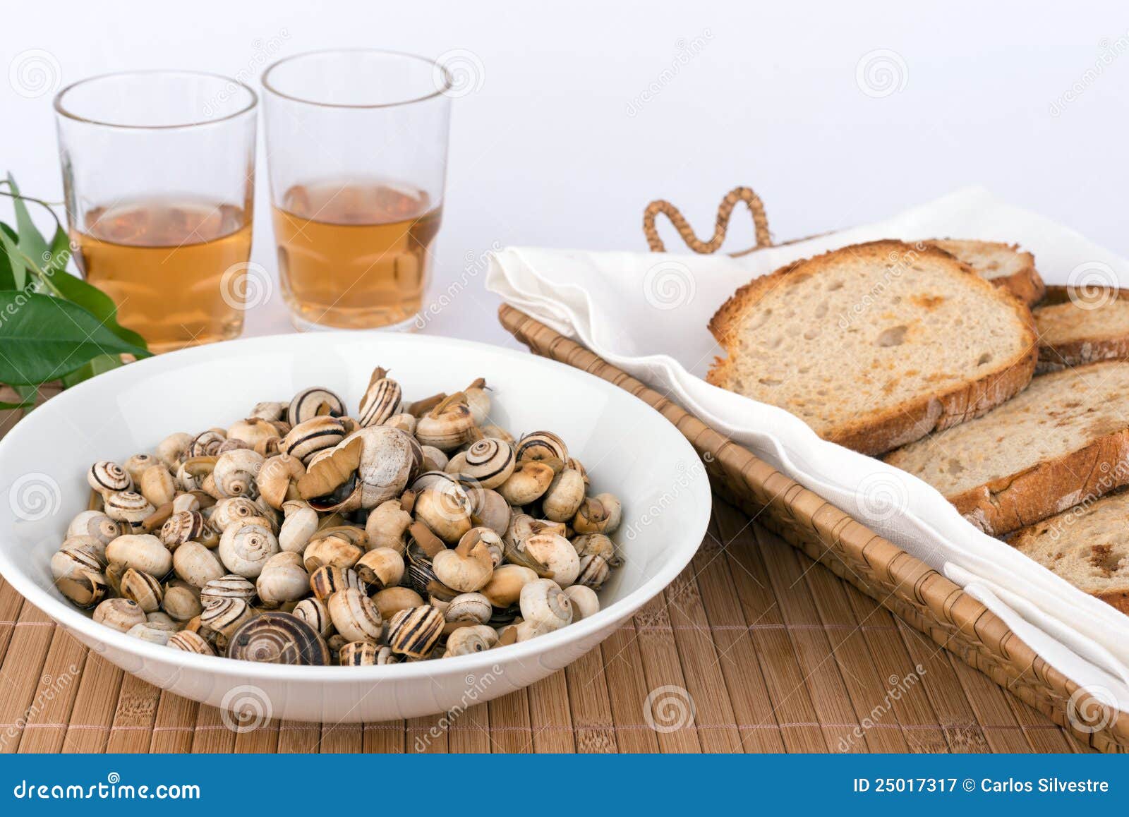 Snails in sauce. stock image. Image of meal, cooking - 25017317