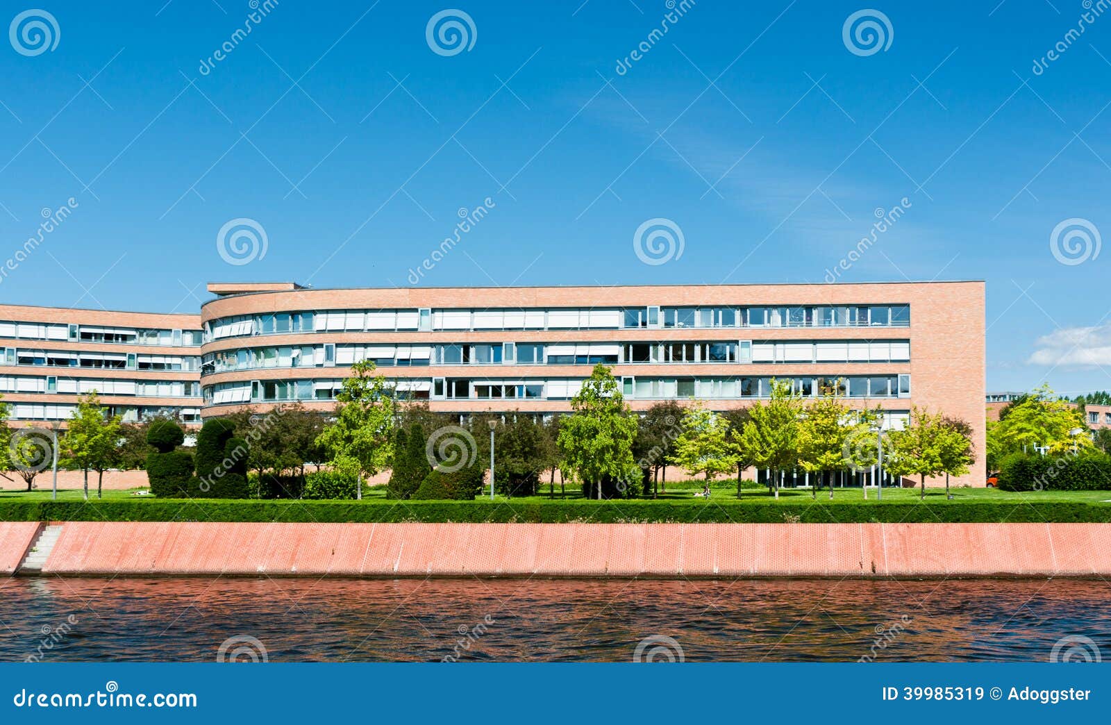 Snake building, Berlin stock image. Image of spree, sepentine - 39985319