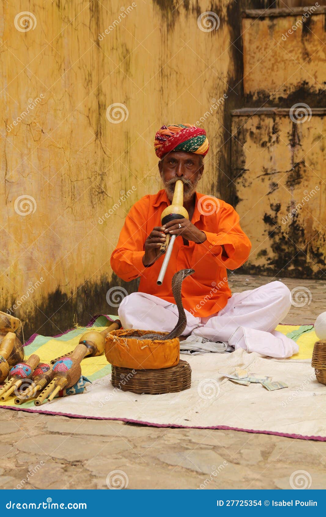 Snake charmers editorial stock image. Image of charm - 27725354