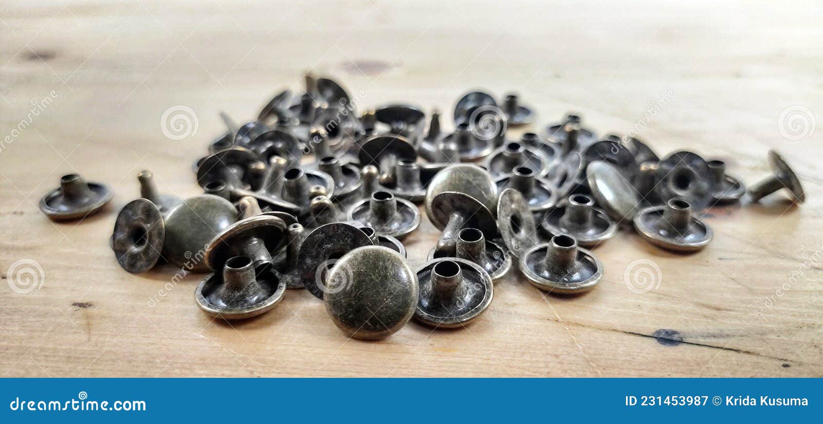 Snap Rivet ATG stock image. Image of sculpture, chain - 231453987