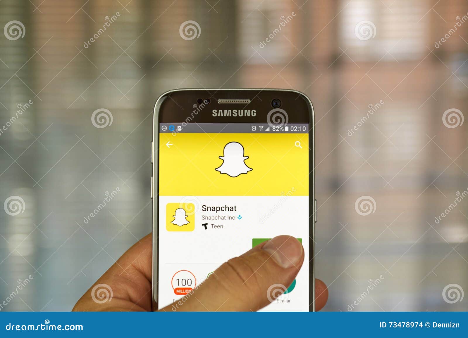 Snapchat app on Samsung S7 editorial stock image. Image of sharing ...