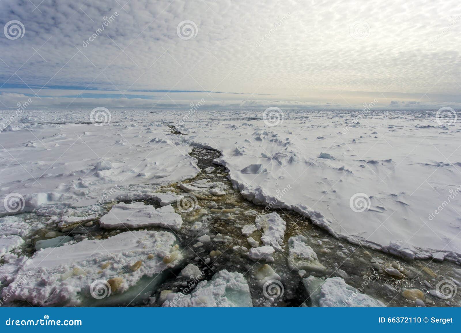 Snel ijs in de Zuidpool stock foto. Image of gletsjer - 66372110
