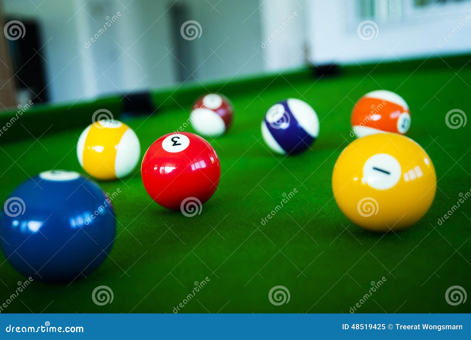 Snooker ball stock image. Image of loop, pore, spot, game - 48519425