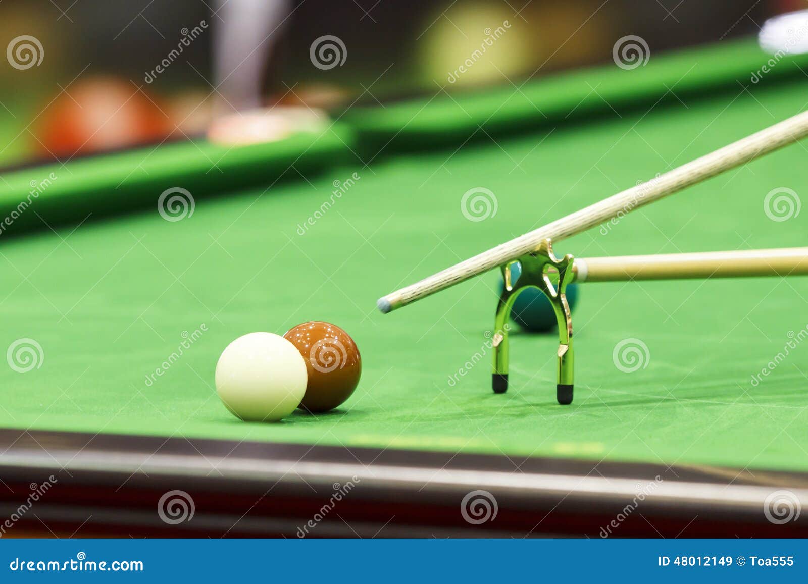 Snooker Ball and Rest Stick Stock Image - Image of chance, pool: 48012149