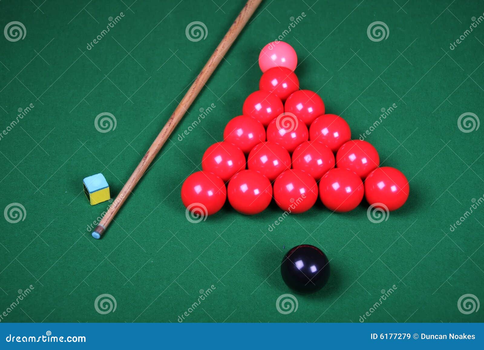 Red Snooker Balls In Triangle Stock Photo | CartoonDealer.com #108171426