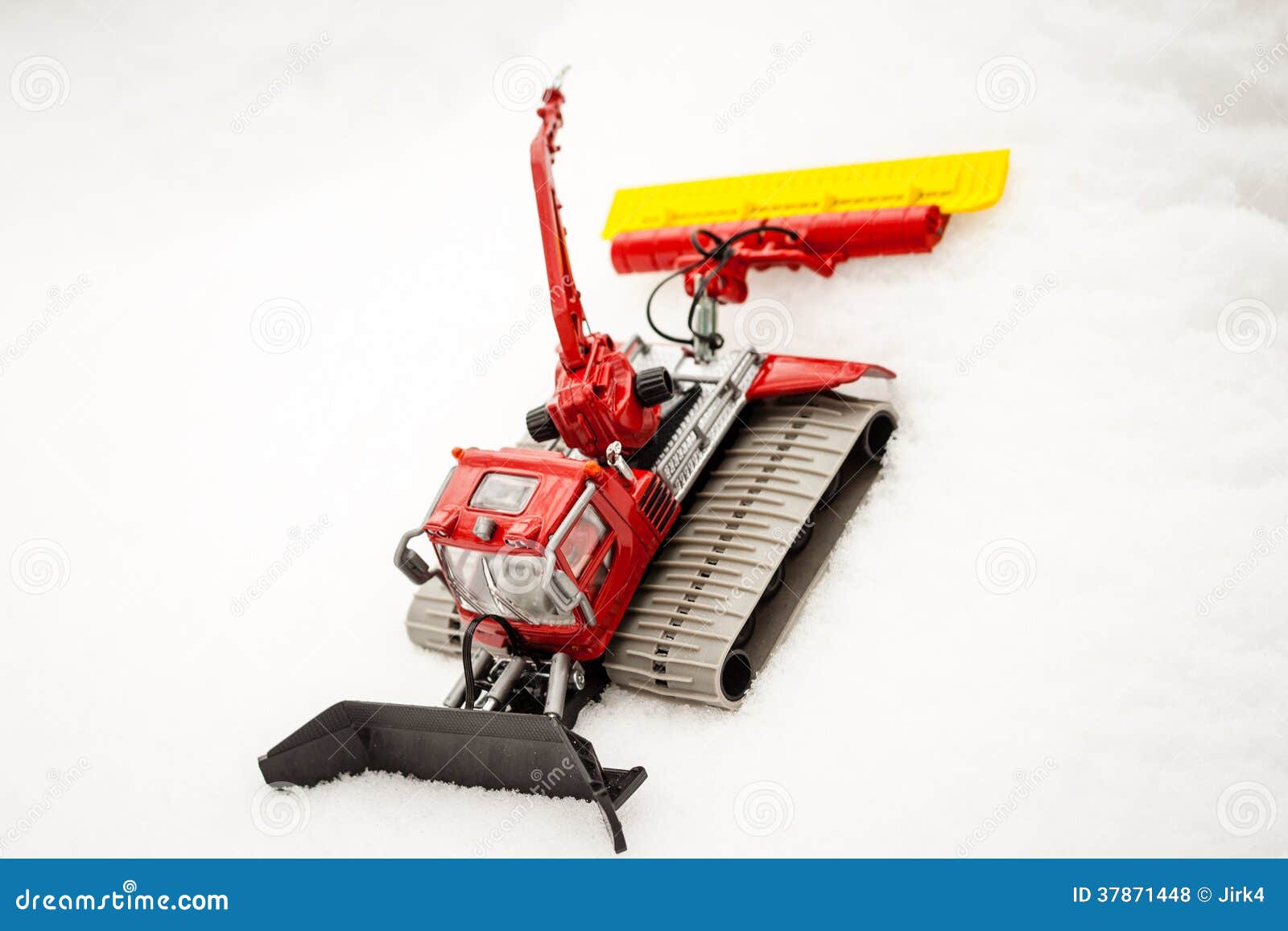 Snow-cat toy stock photo. Image of industry, snowgrooming - 37871448