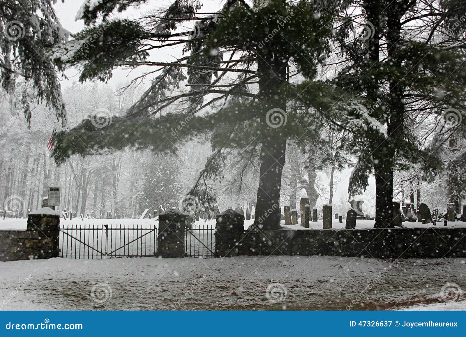 Snow at the cemetery stock image. Image of creepy, trees - 47326637
