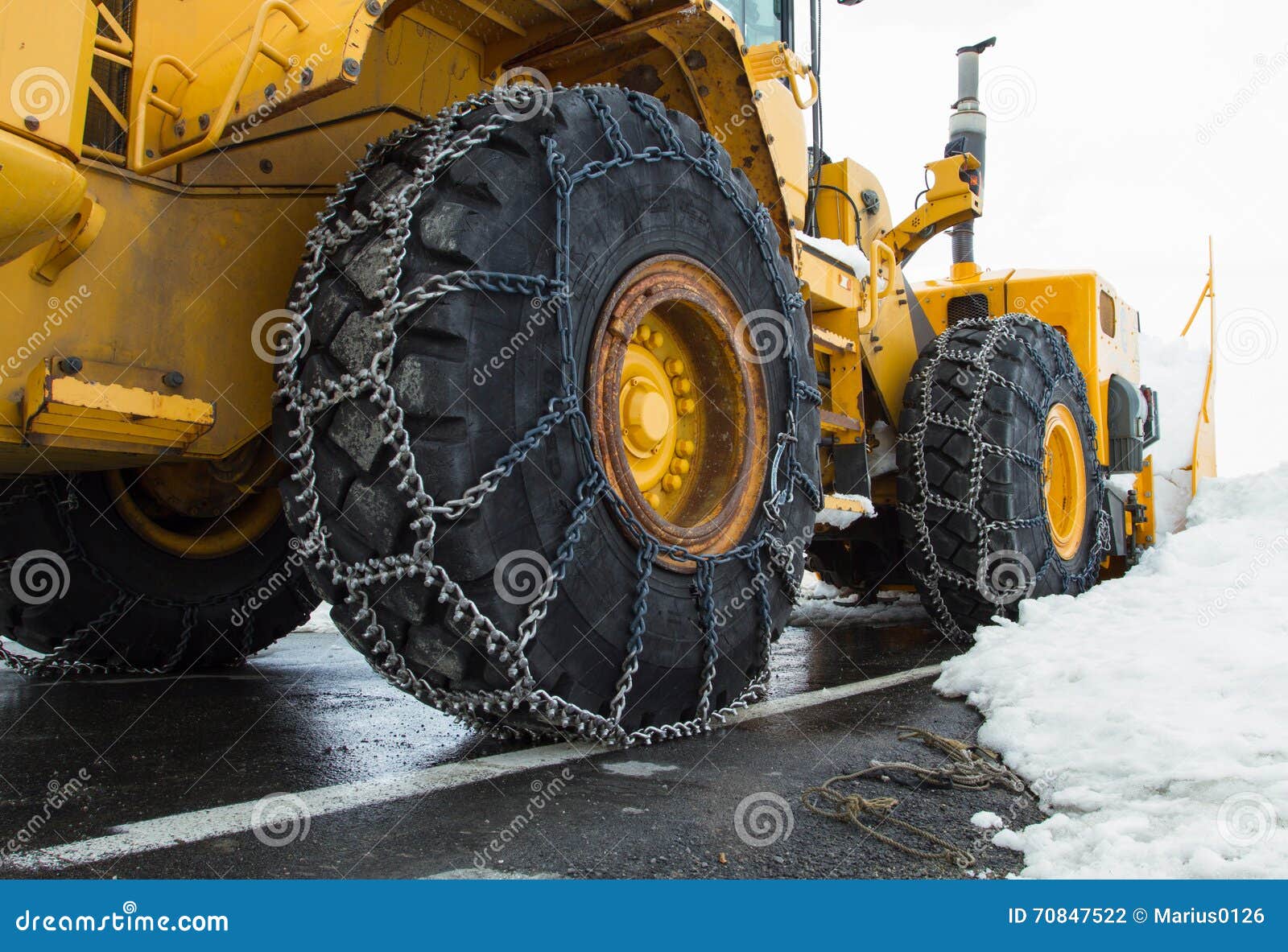 Snow chains stock photo. Image of rust, steel, safety - 70847522
