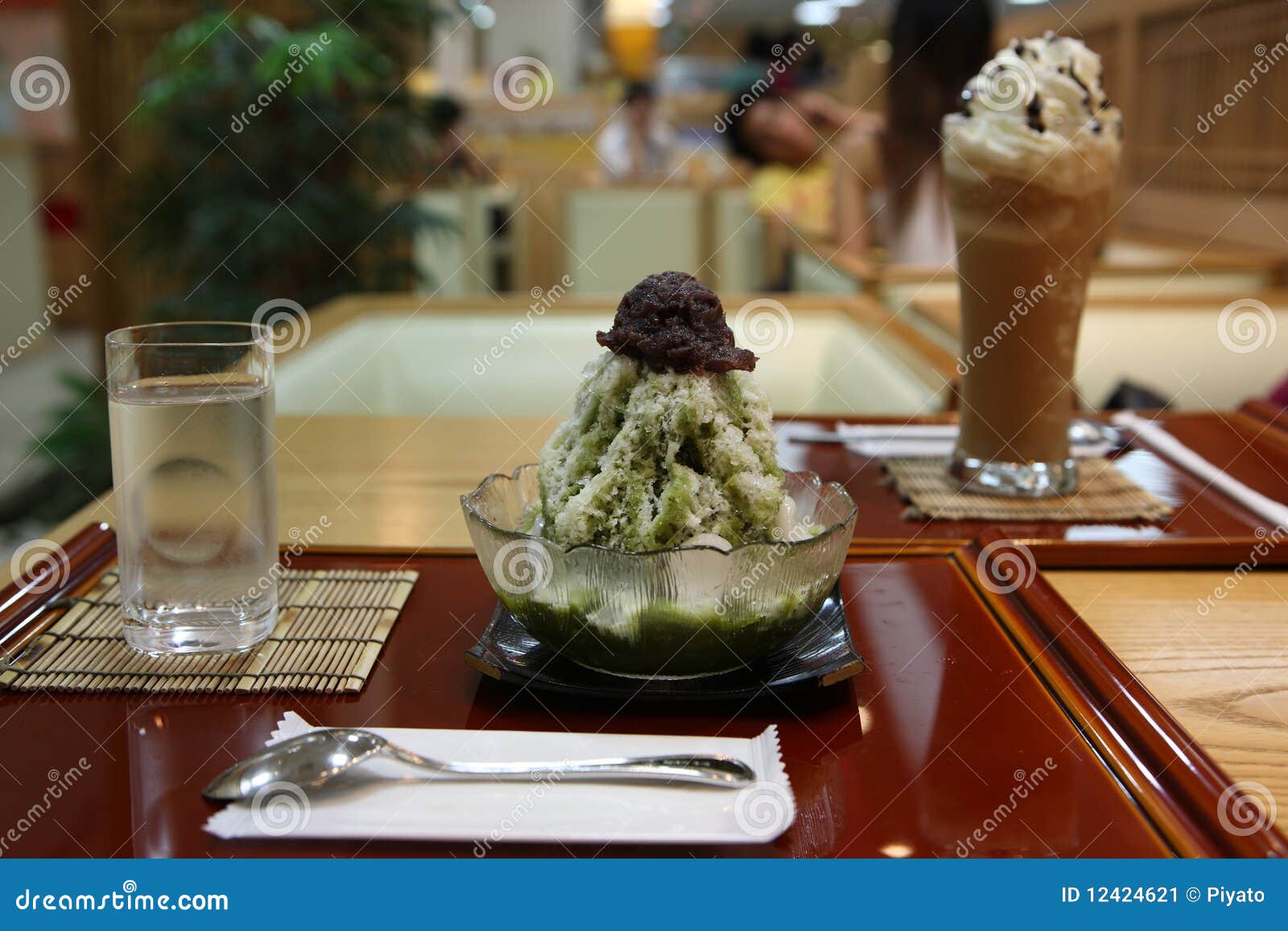 Snow cone japanese style stock image. Image of coffee - 12424621