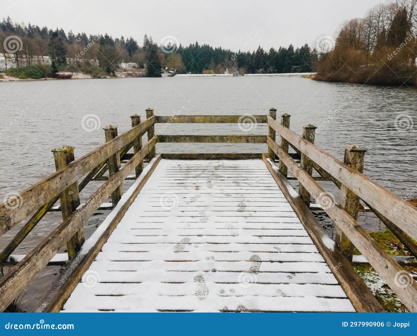 Snow-covered Bridge at Lake in Winter Landscape Stock Photo - Image of ...