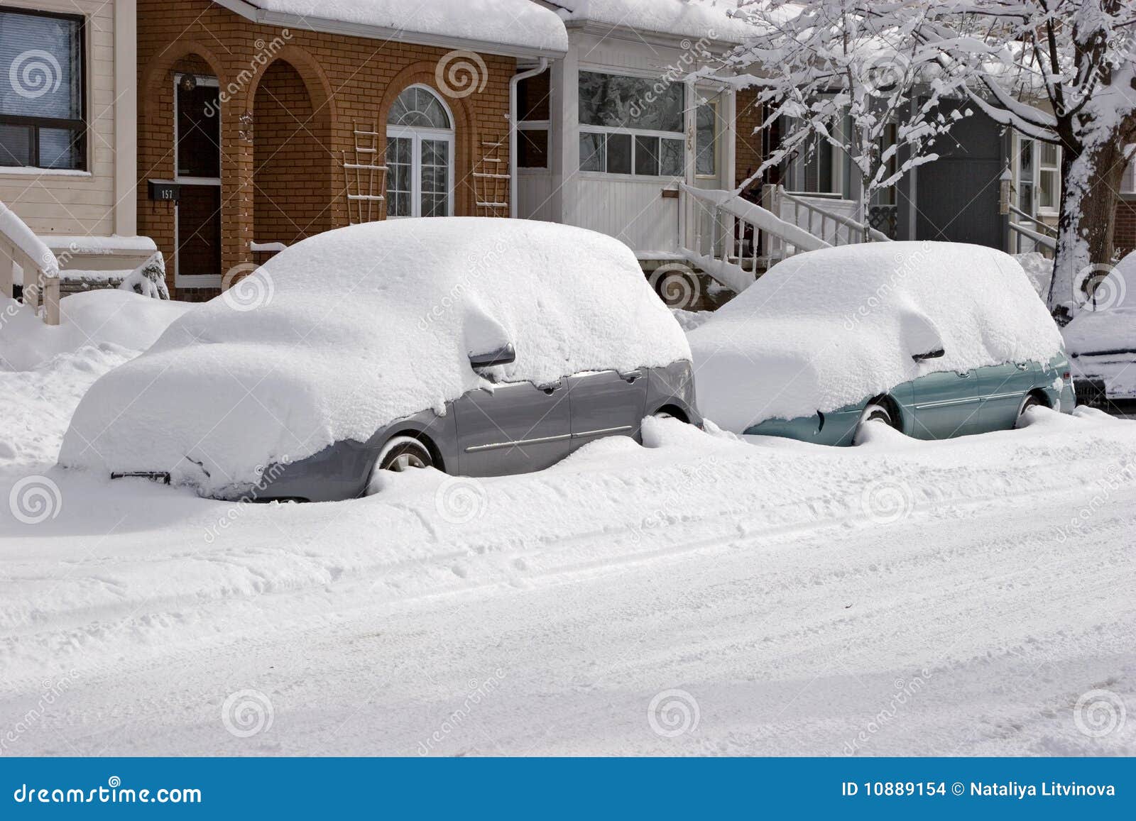 Snow-covered cars stock photo. Image of storm, climate - 10889154