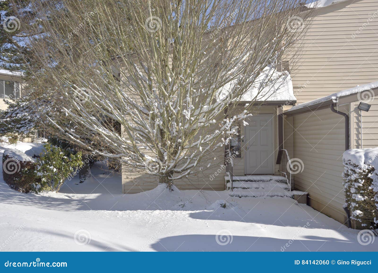 Snow Covered House Gresham Oregon. Stock Photo - Image of chimney ...