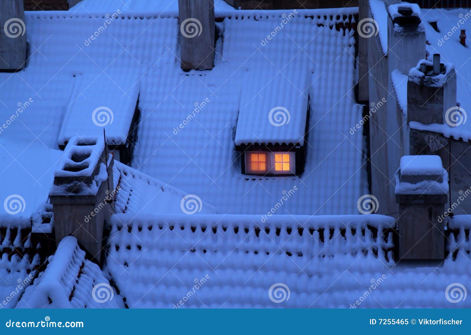 Snow covered rooftops stock image. Image of dusk, house - 7255465