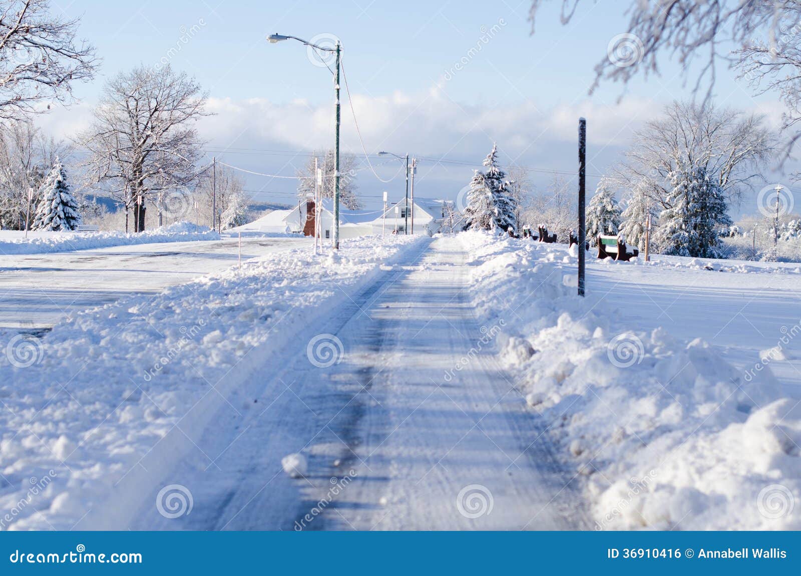 Snow covered sidewalk stock photo. Image of pedestrian - 36910416