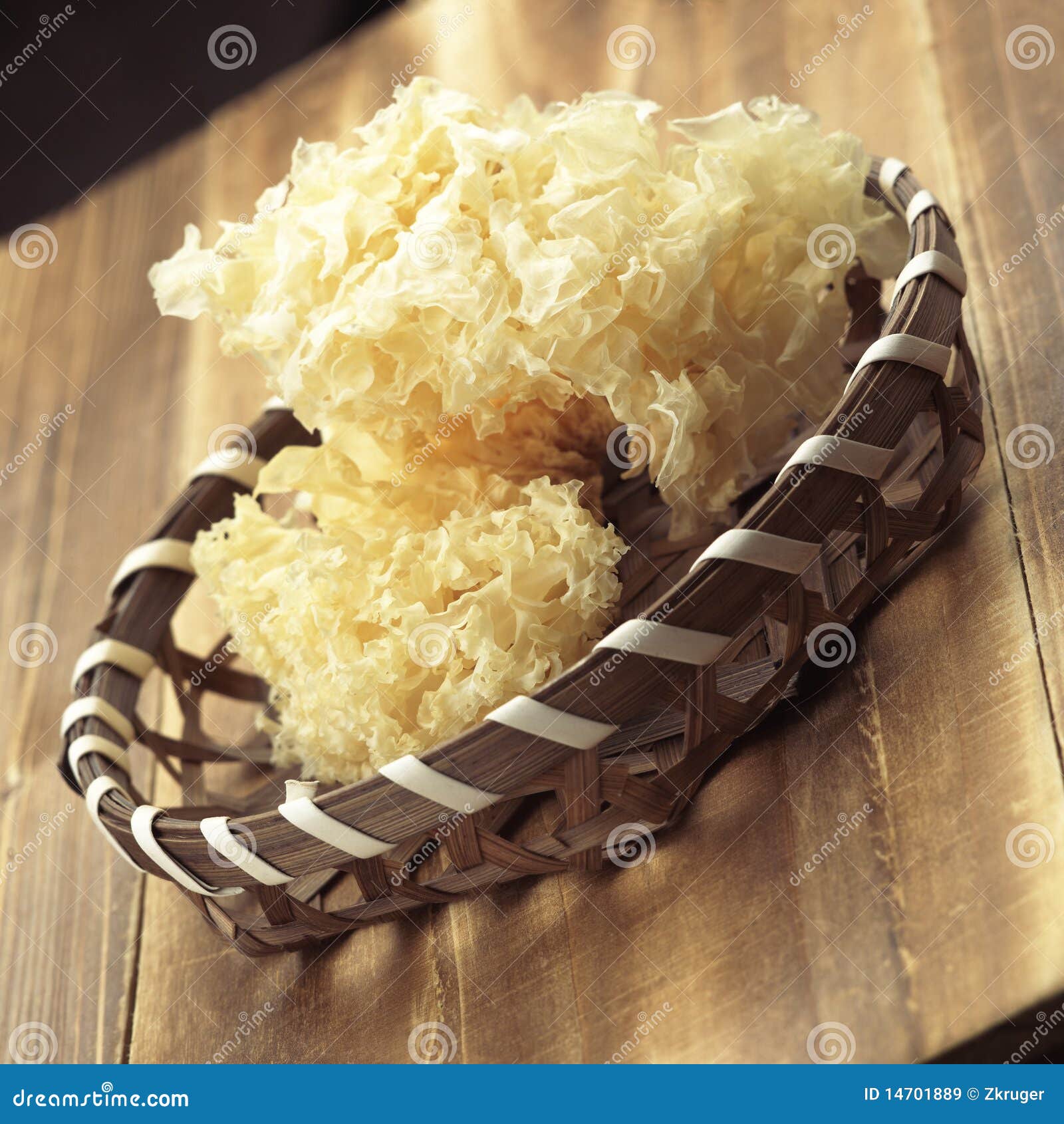 Snow fungus stock image. Image of vegetable, color, fuciformis - 14701889