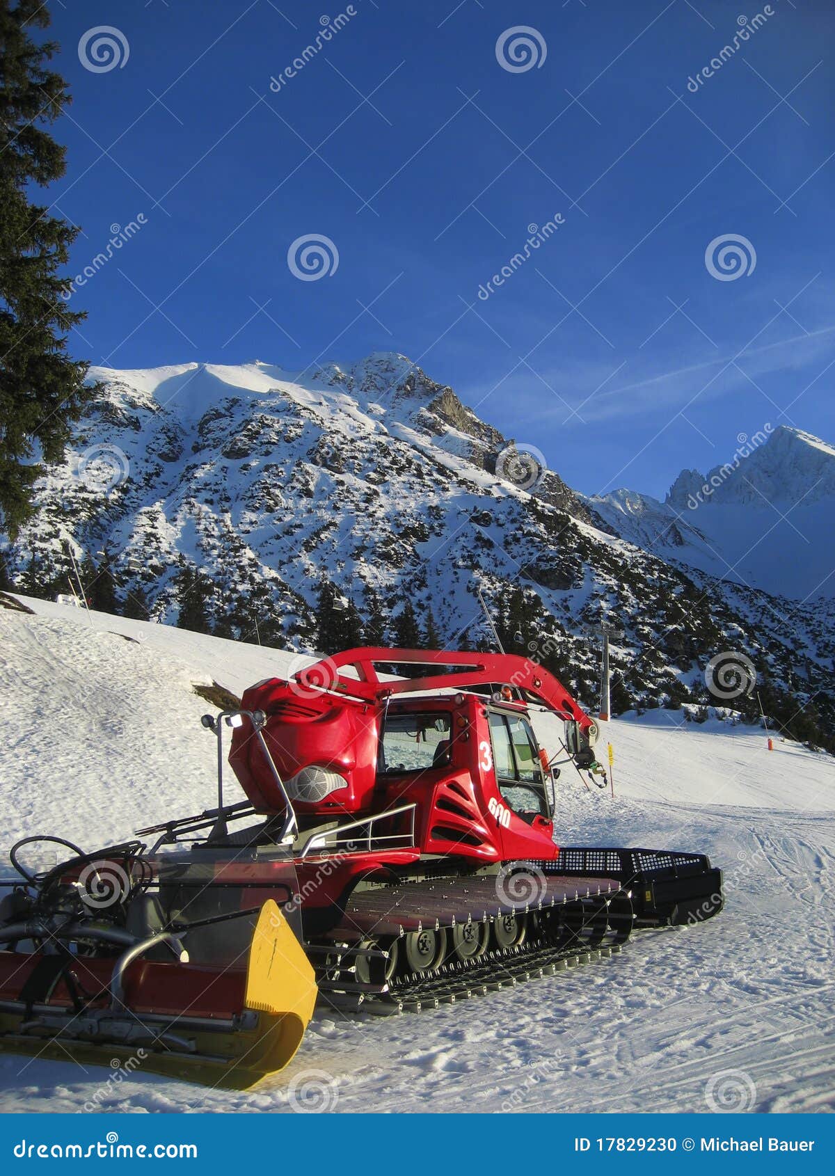 Snow grooming equipment stock photo. Image of groom, mountain - 17829230