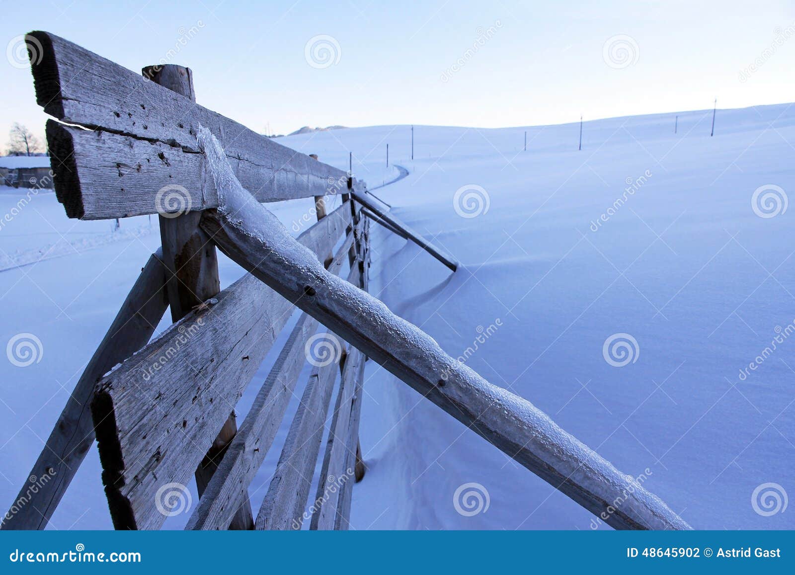 22,523 Guard Fence Stock Photos - Free & Royalty-Free Stock Photos from ...