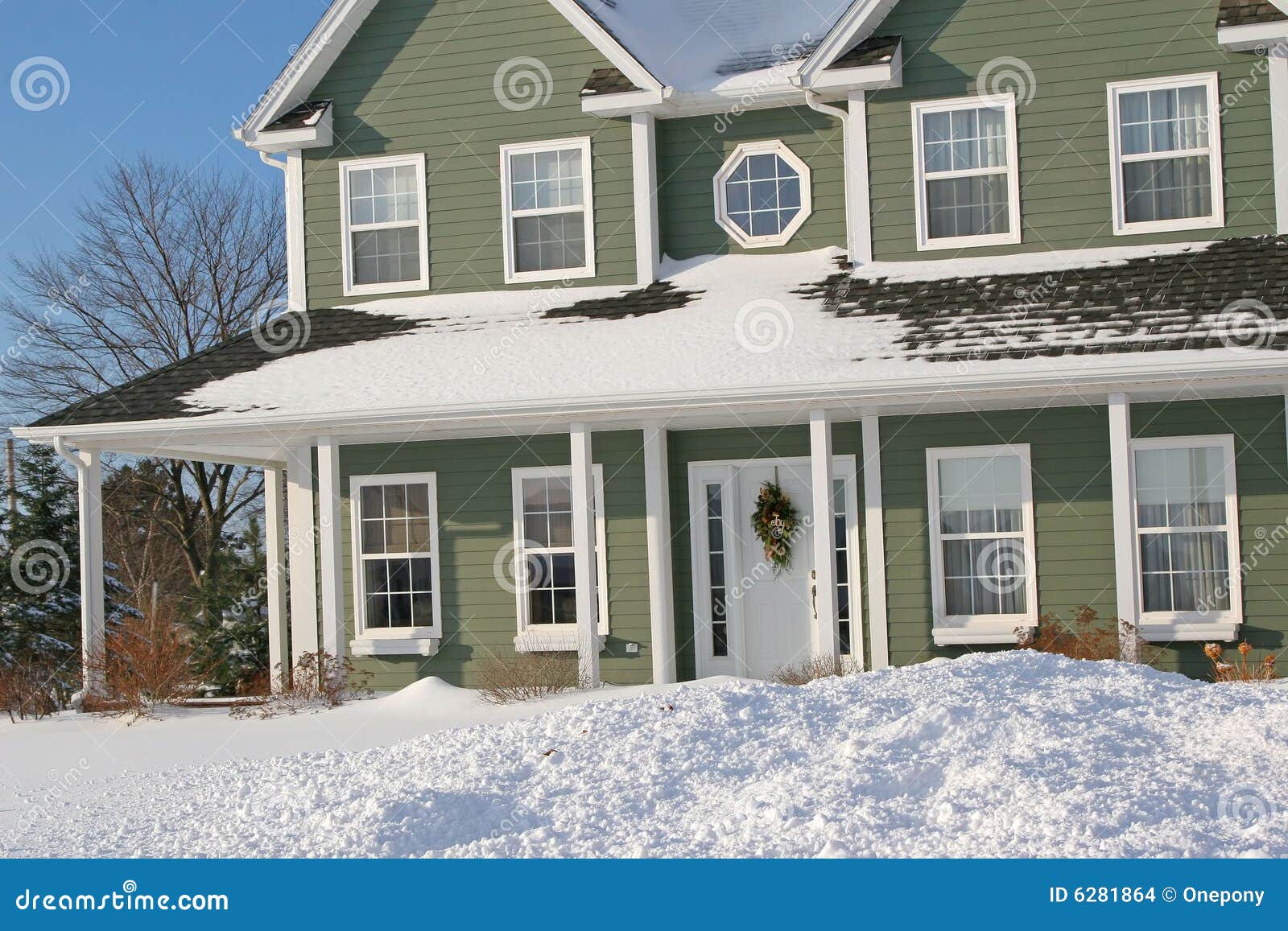 Snow Home stock photo. Image of executive, contractor - 6281864