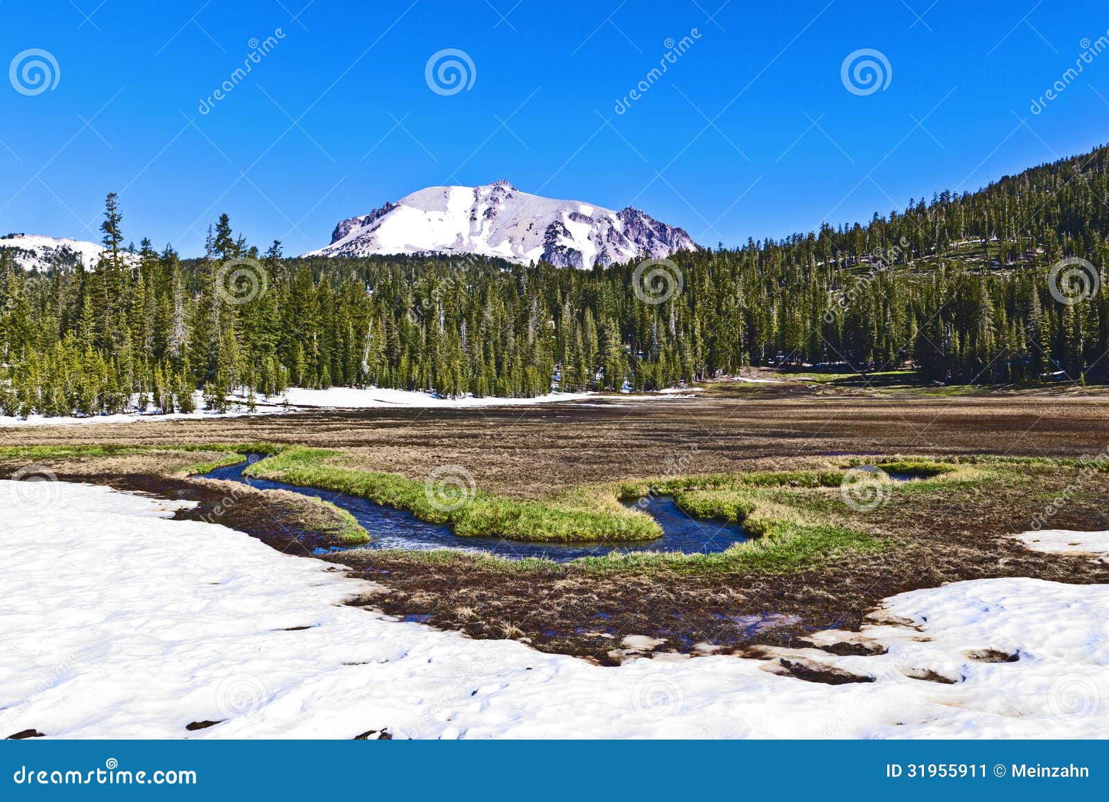 Snow on Mount Lassen stock image. Image of peak, rock - 31955911