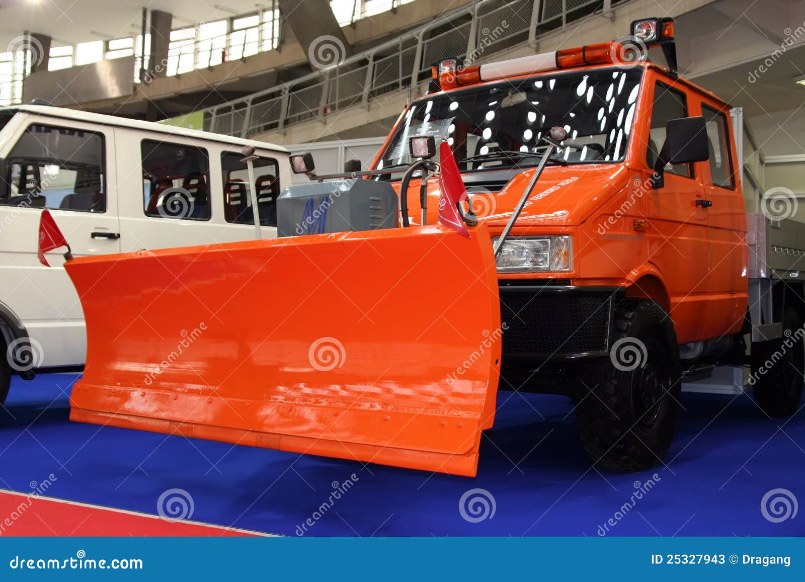 Snow plow editorial stock photo. Image of industry, road - 25327943