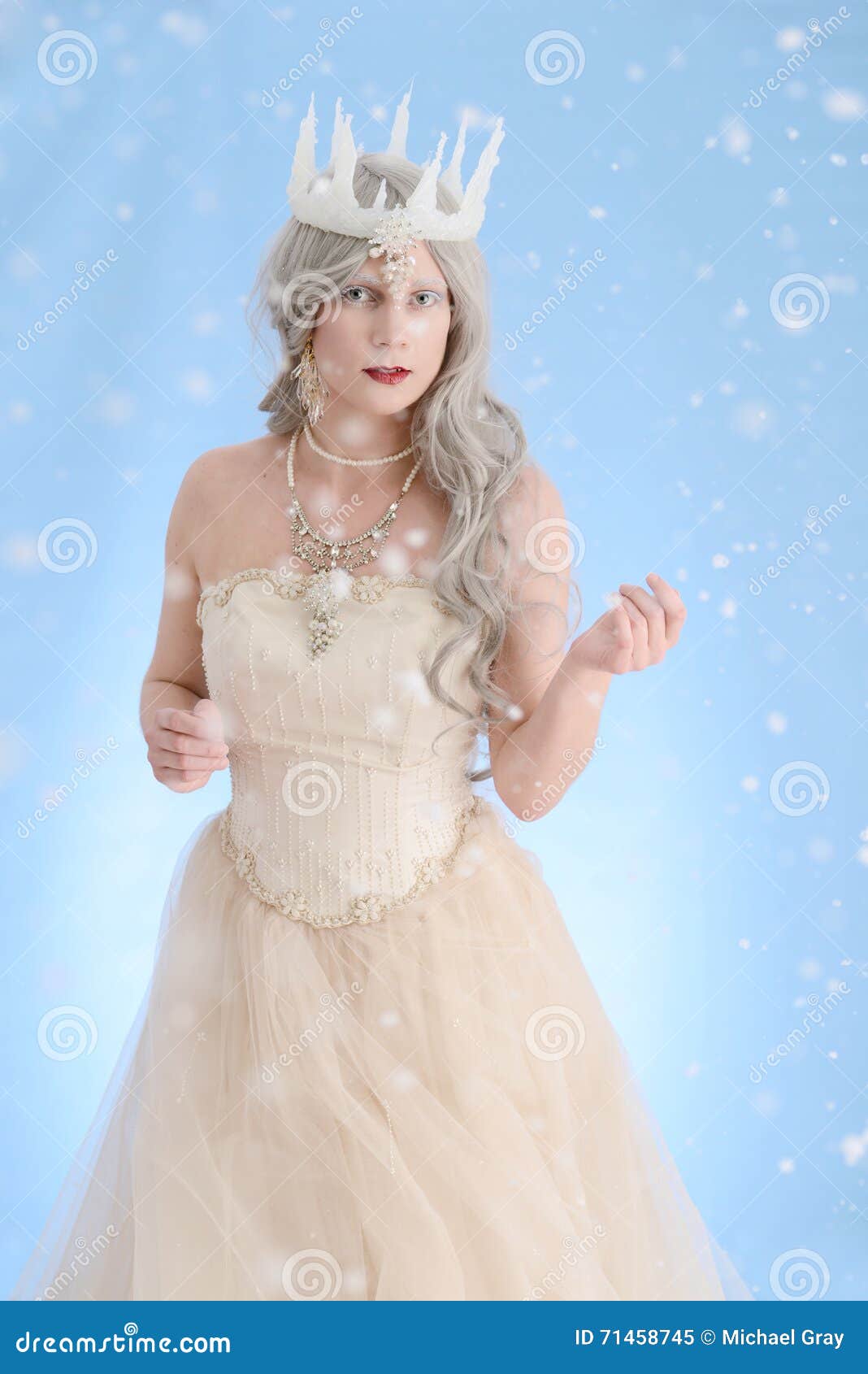 Snow queen with ice crown stock image. Image of diamond - 71458745