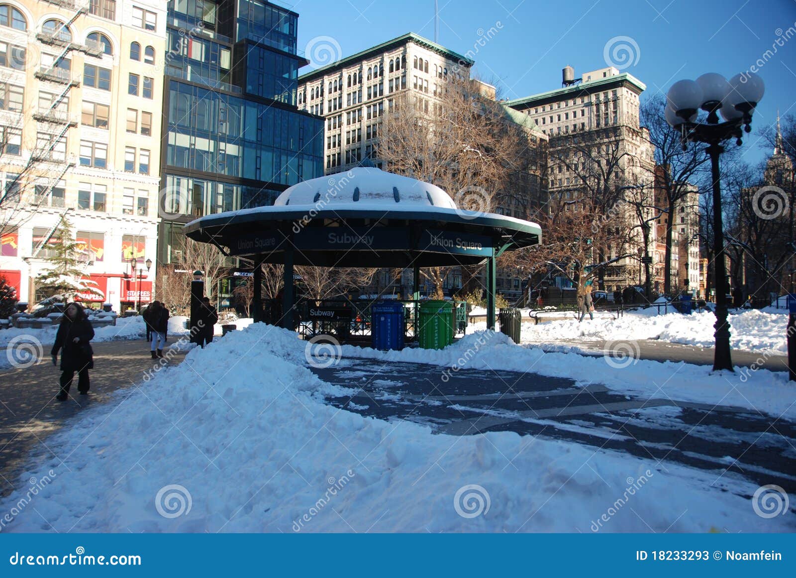 Snow on Union Square Station Editorial Stock Photo - Image of buildings ...